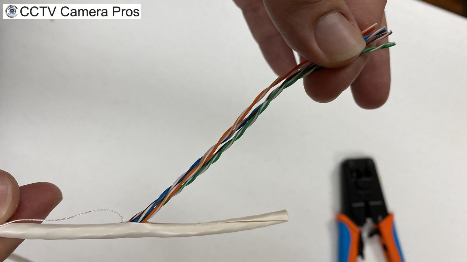 How-to Crimp RJ45 Connectors on CAT5E Network Cable