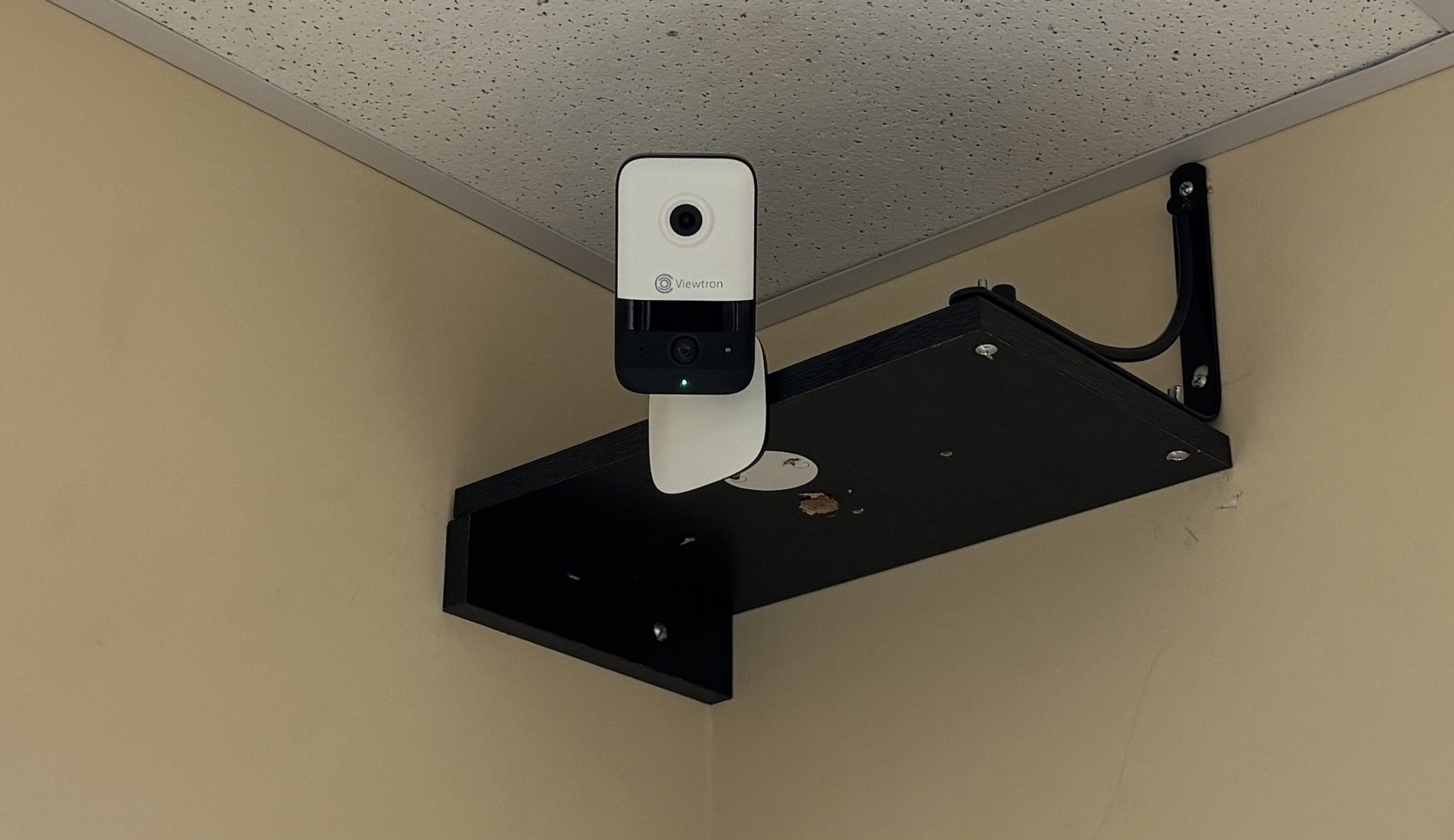 Viewtron IP-C4 Wireless IP Camera with IR, 2-way Audio, More