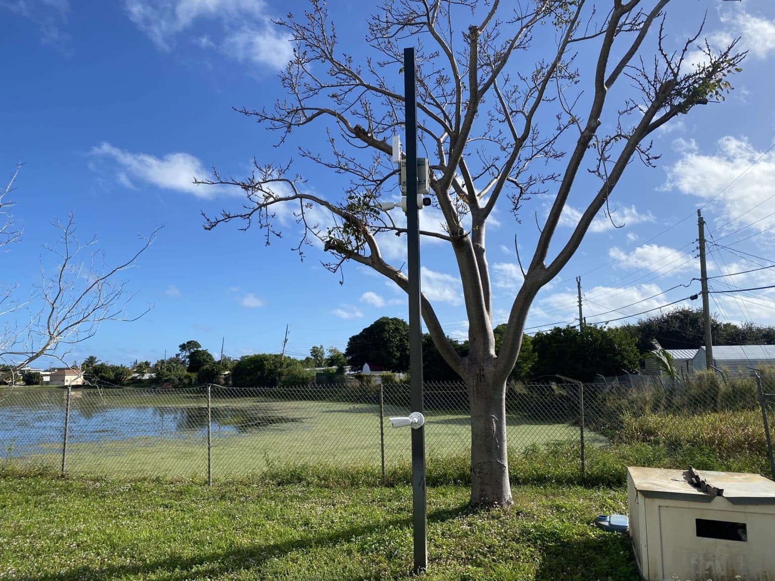 Connecting Remote IP Cameras withLong Range Wireless Bridge